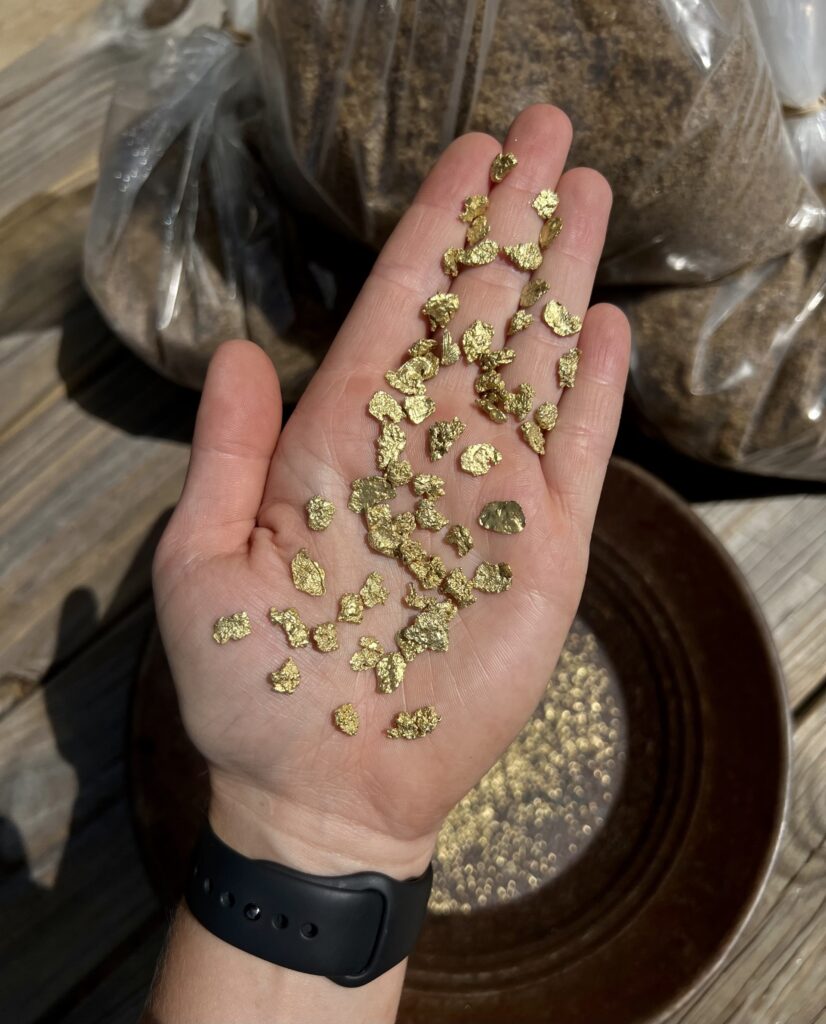 15 – 1 High Grade Gold Concentrate | Crisson Gold Mine