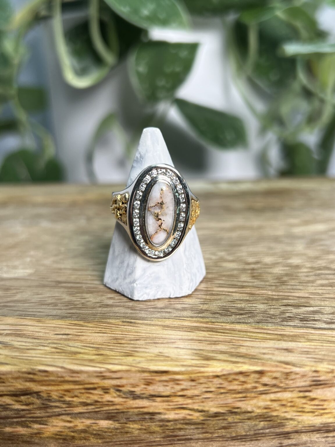 THE GEM SHACK | Crisson Gold Mine